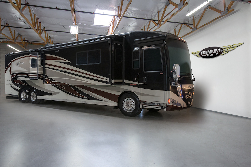2013 Itasca Ellipse 42 QDTriple Slide # 100344 For Sale