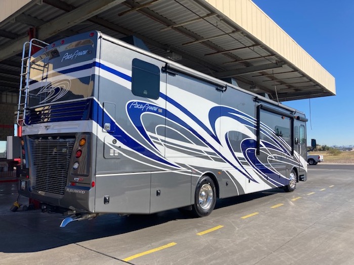 2020 Pace Arrow LXE 38KTriple Slide